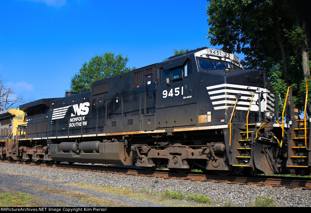 NS 9451